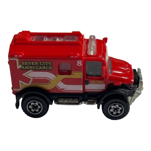 MATCHBOX | Toys | Matchbox Toy Car Truck 22 Ambulance Seven City ...
